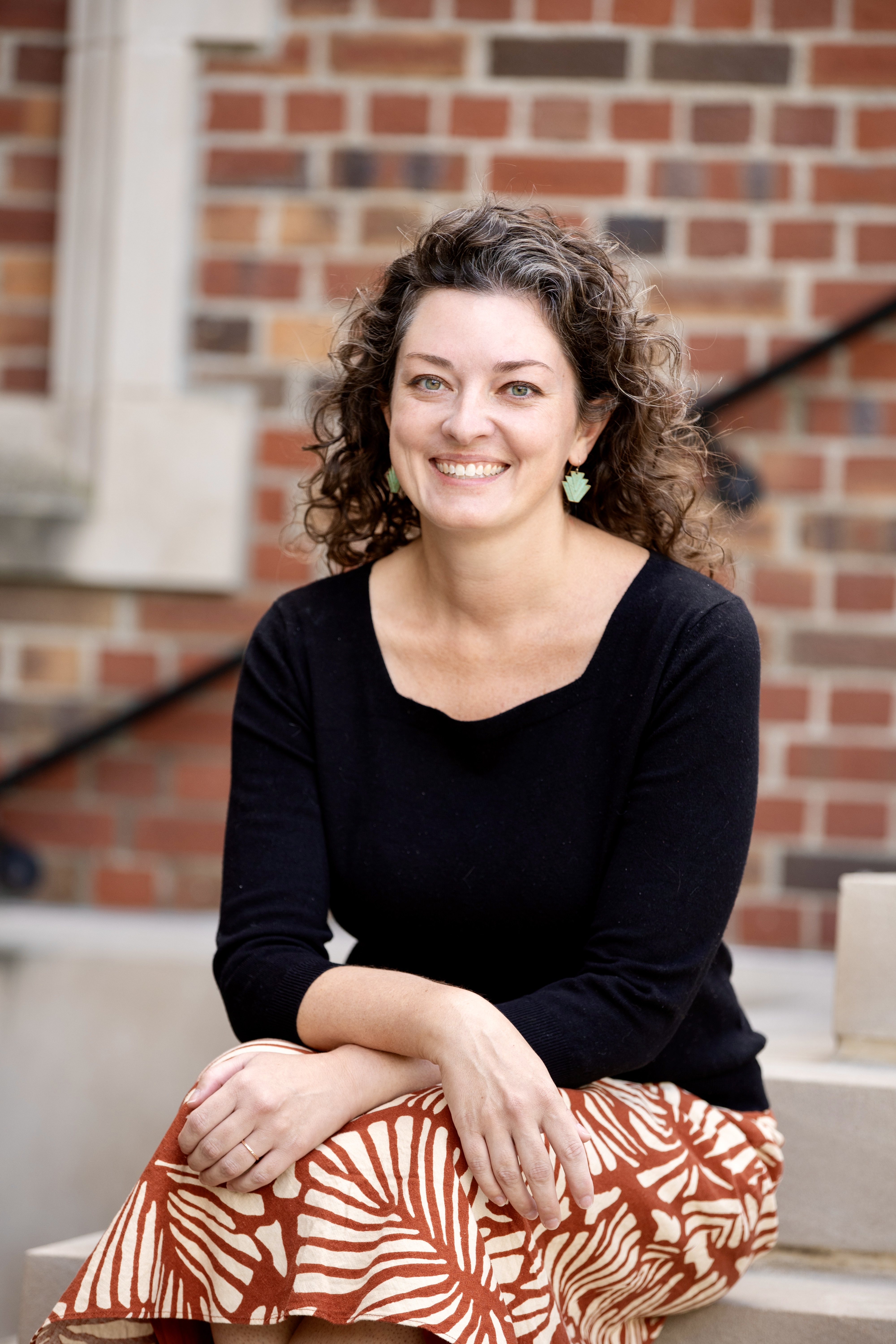 Amanda Robinson Wins APSA's David Collier Mid-Career Achievement Award ...
