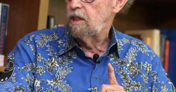 Professor Emeritus Liddle selected for Indonesia's Achmad Bakrie Award ...